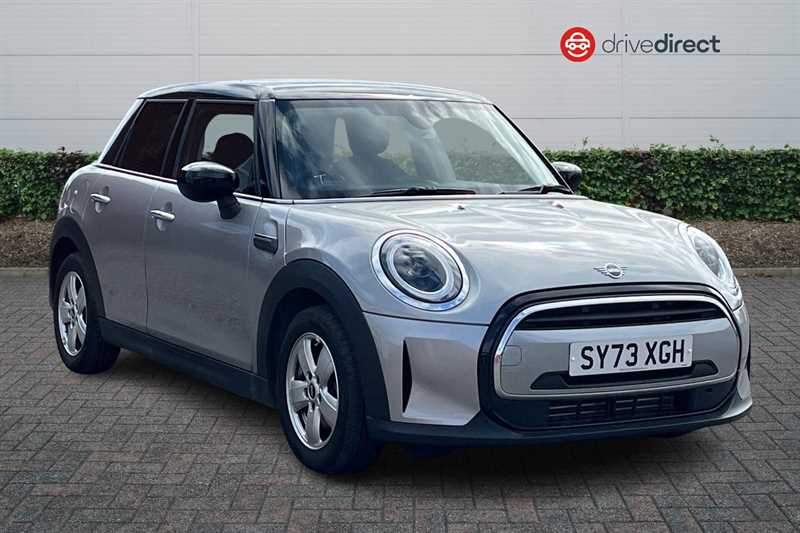 New MINI Cooper S 2021 review | Auto Express