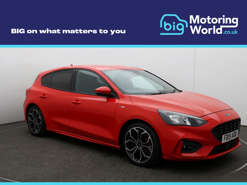 Ford Focus review | Auto Express