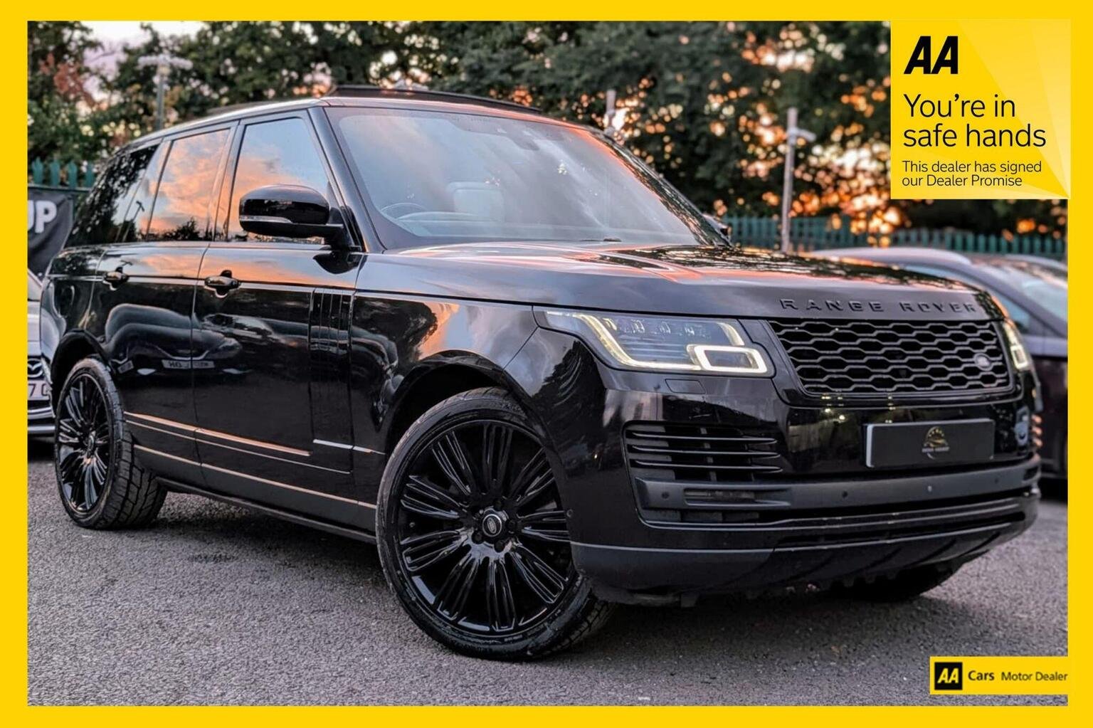 Range Rover Hybrid review | Auto Express